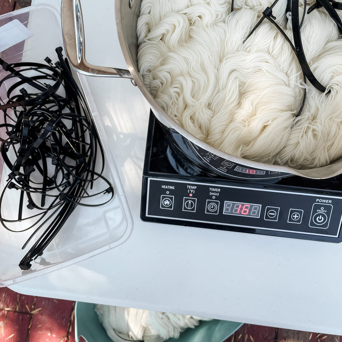 Preparing Yarn for Natural Dyeing: Scouring & Mordanting Made Simple ...